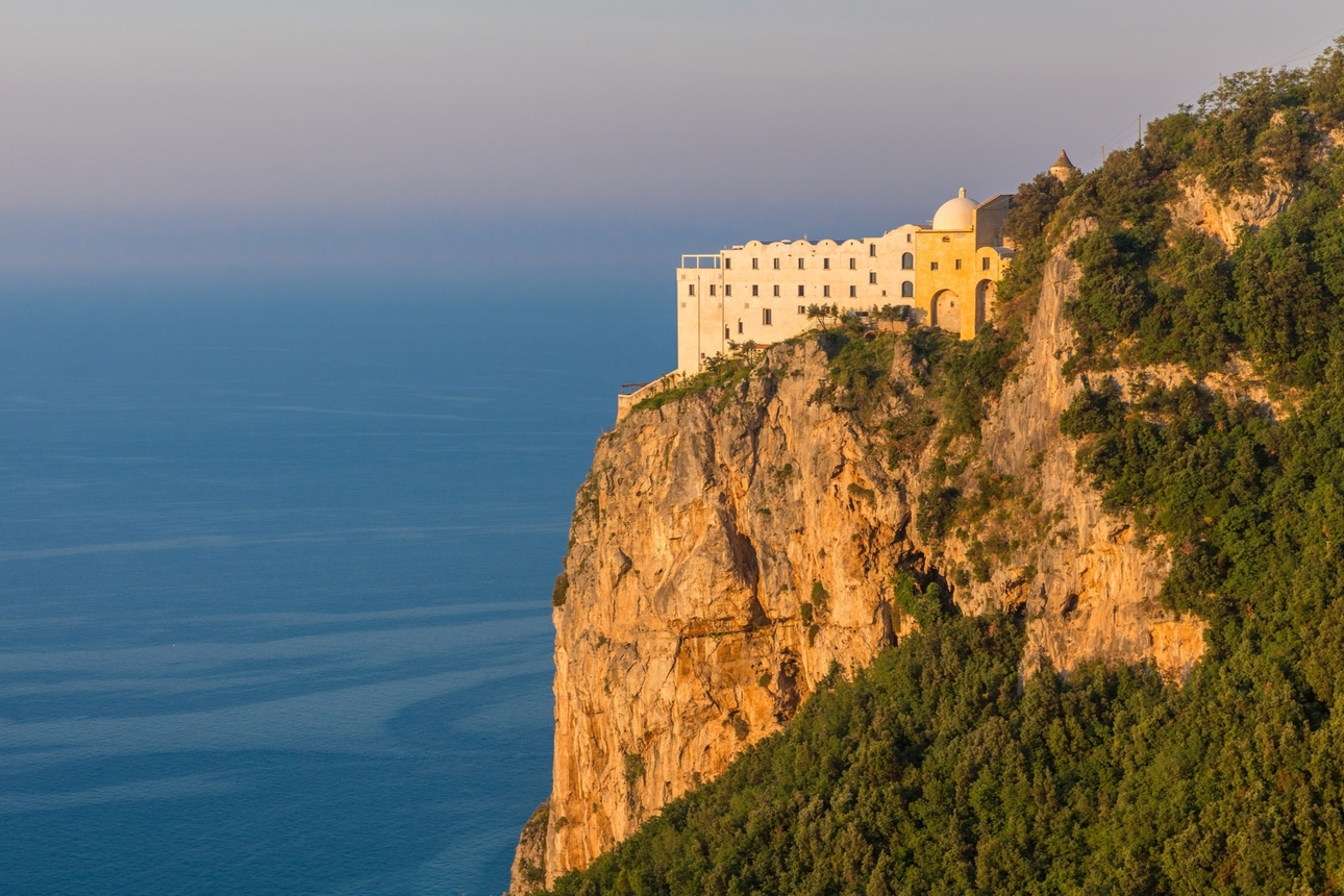 Honeymoon news: Consider Monastero Santa Rosa on Italy's Amalf...